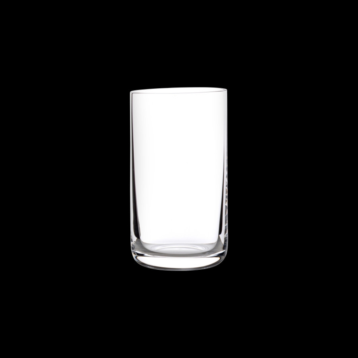 Finesse - Shot - P64008